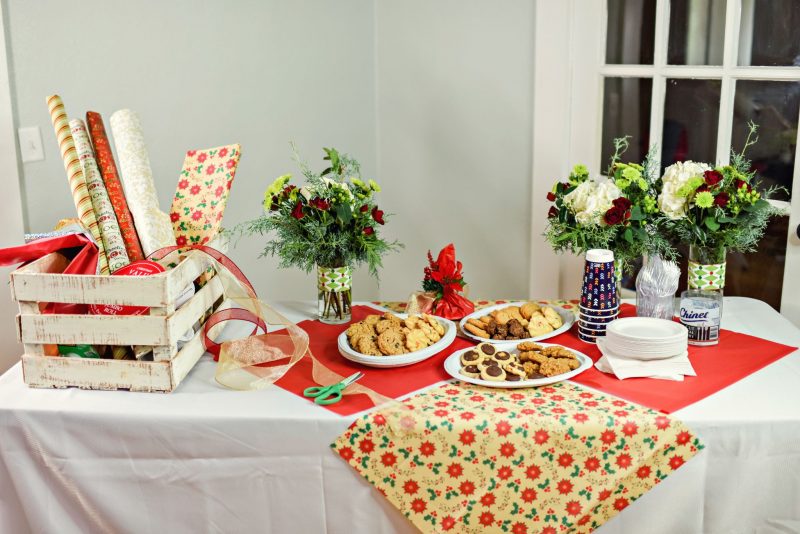 How to Throw a Gift Wrapping Party | Moderately High Maintenance